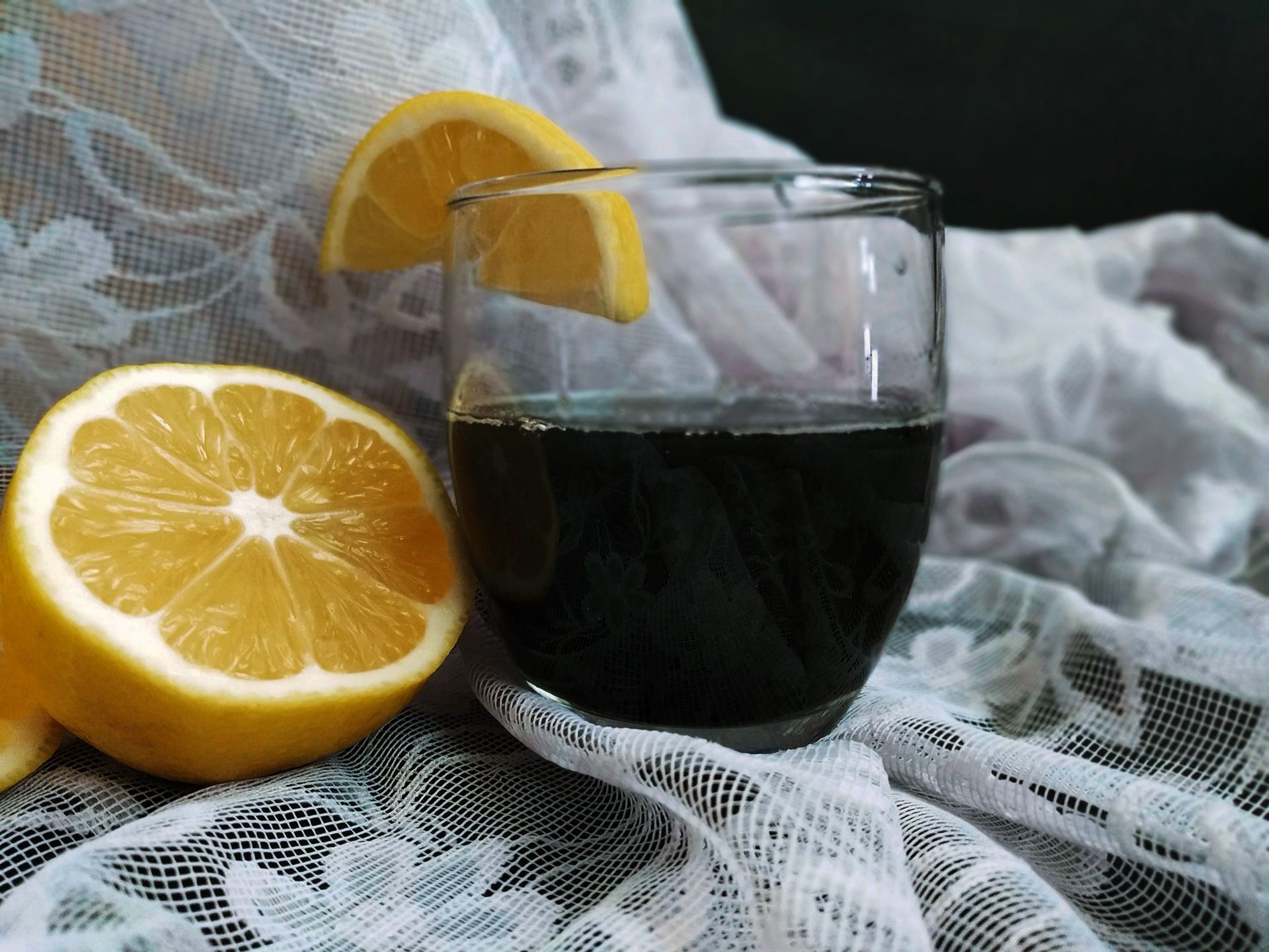 “Sip and Revive: Detoxifying and Energizing Magic of Charcoal Lemonade ...